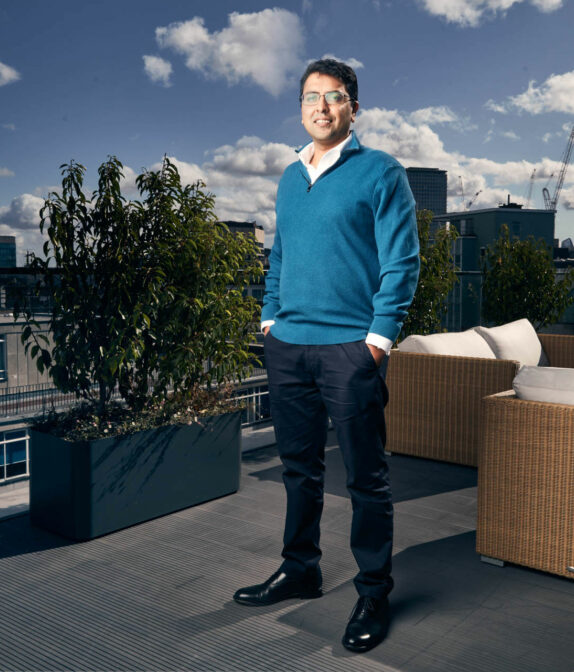 Investors & Entrepreneurs | SYNOVA