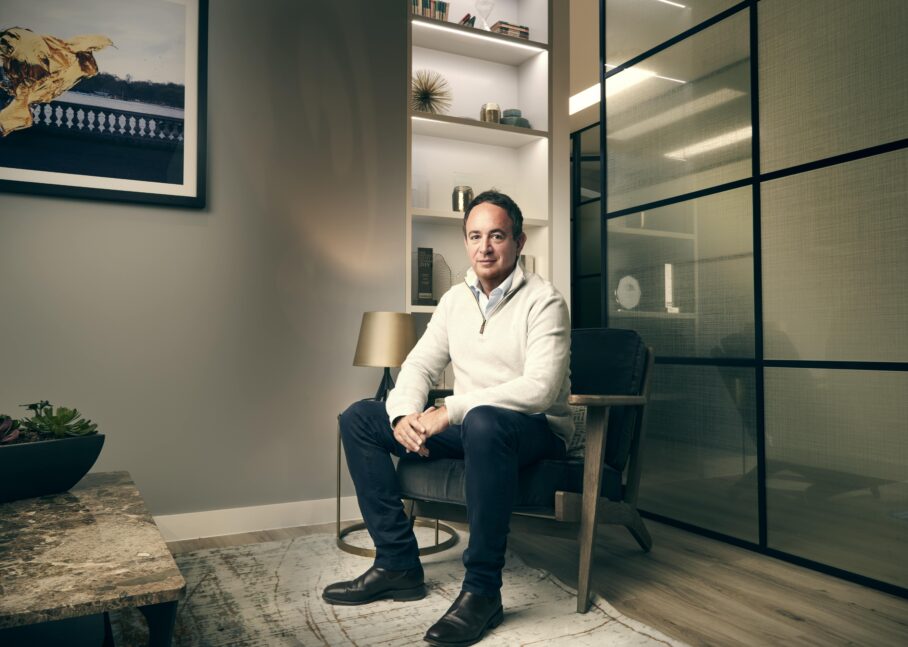 Investors & Entrepreneurs | SYNOVA