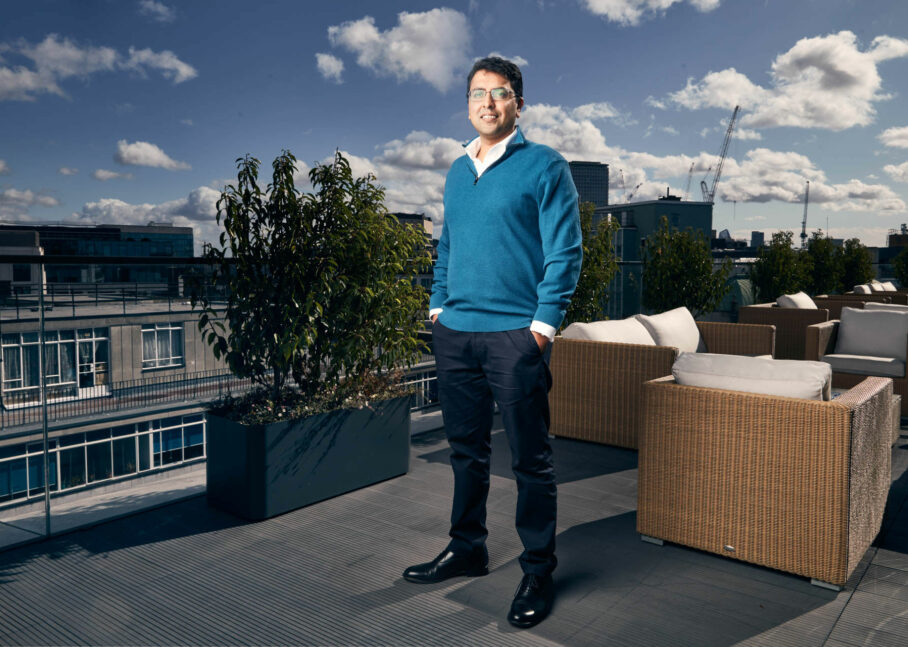 Investors & Entrepreneurs | SYNOVA