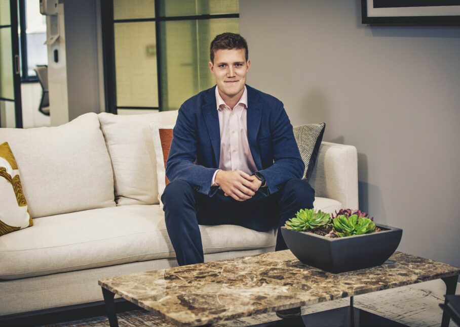 Investors & Entrepreneurs | SYNOVA